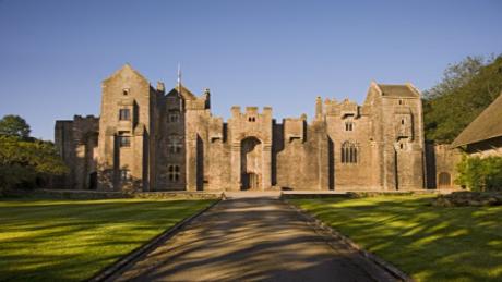 Compton Castle - Visit Devon